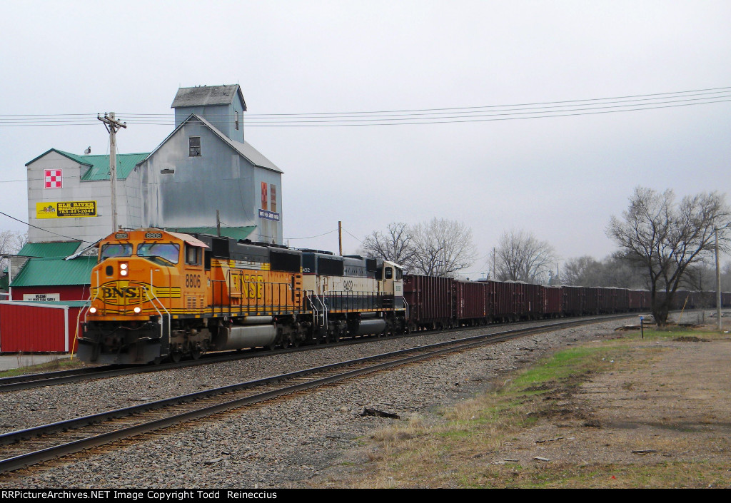 BNSF 8806